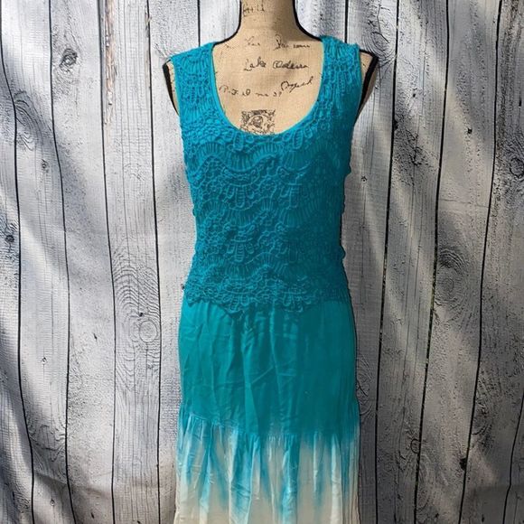 Reba | Dresses | Rebatiedye Withcrochet Overlay Maxi Ombr Dress Size ...